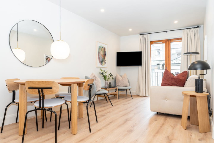 Central 2-bedroom Apartment In Dublin's Heart - Dublin