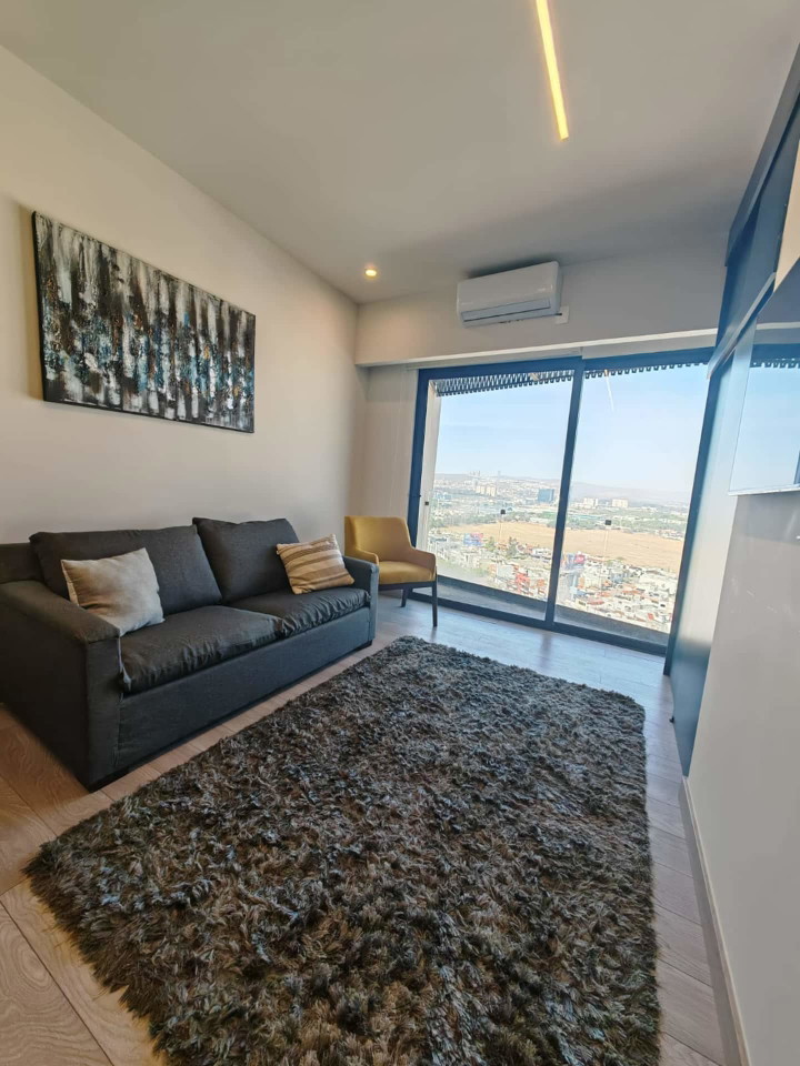 Luxurious Loft Near Plaza Mayor! View Floor 17. - León
