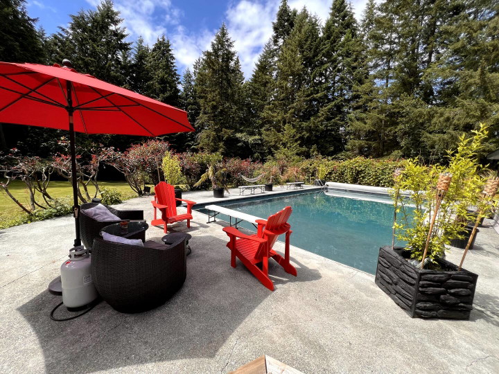 Modern, Clean, Farmhouse In Wine & Golf Country. - Cowichan Bay