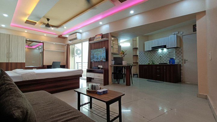 Modern Studio With Bathtub Near Cc2 - Kolkata