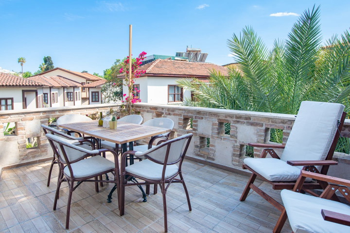 Appartement Confortable à Kaleiçi Avec Une Terrasse Privée - Antalya