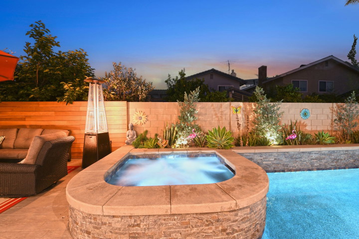 Family House 4br, Pool, Disneyland, Knotts Beach - Buena Park, CA