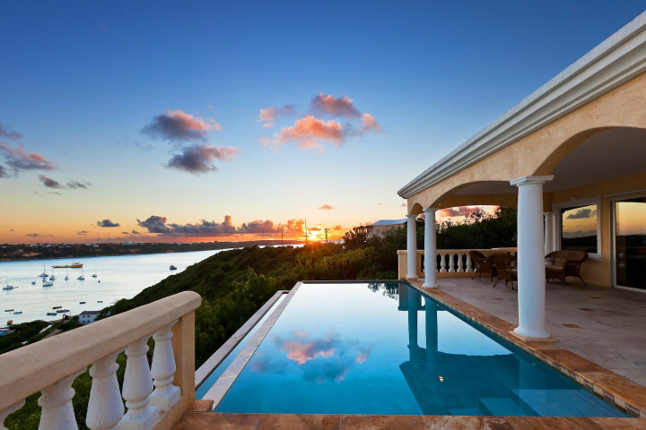 Cliffside Villa W/pool Ideal For Family Or Couples - アングィラ