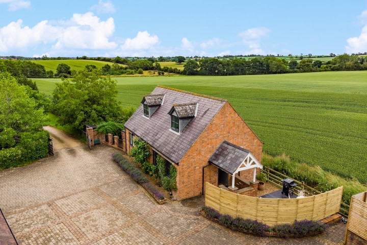 New Luxury Romantic Cottage - Idyllic Rural Bliss - Northamptonshire