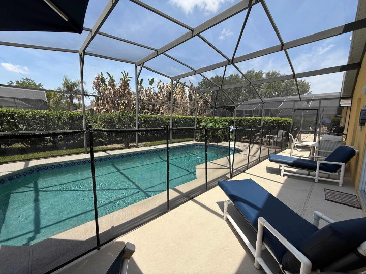 Relax & Recharge Home - Haines City, FL