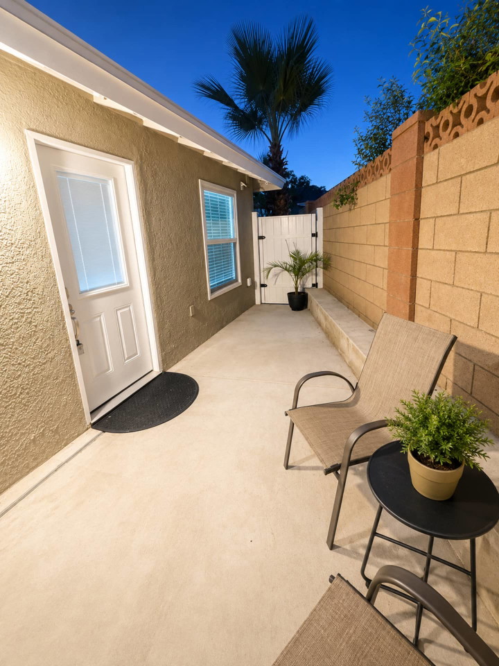 Cozy Private Guesthouse In Upland With W/d - Upland, CA