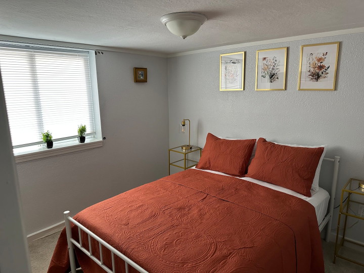 Nans Bengal Cottage Unit B - Pocatello, ID