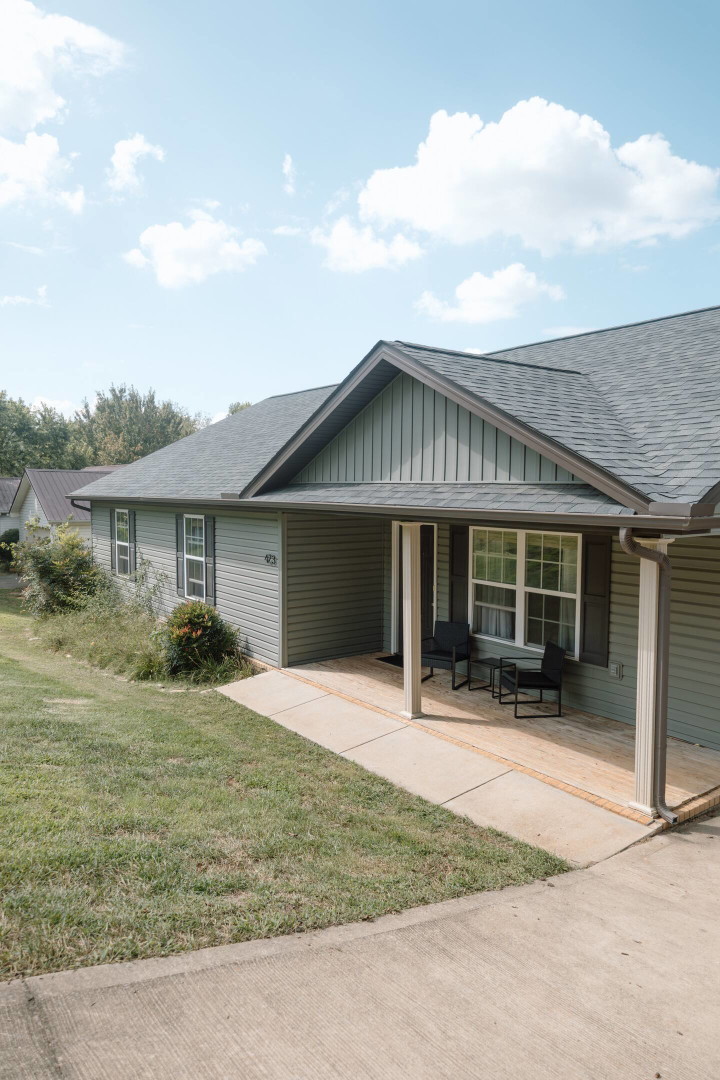 Beautiful Pond View Close To Dt Maryville &Airport - Maryville, TN