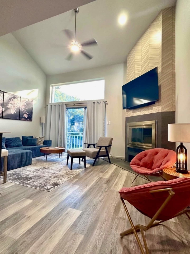 Designer Condo | Dfw & Entertainment Nearby - Carrollton, TX