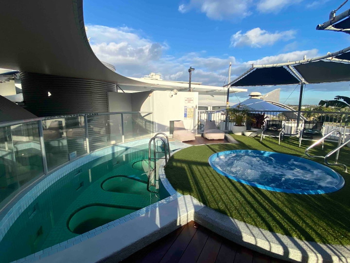 Mooloolaba Beach ~ Unit 470 Rooftop Resort - Mooloolaba