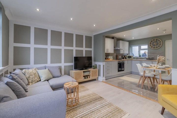 Cleeveland Retreat - Cheltenham