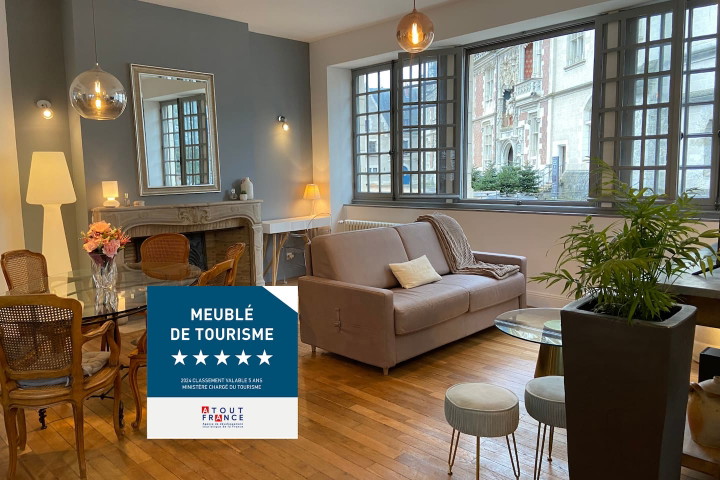 Suite «Duchesse Anne» 5* Face Au Château, 8 Pers. - Blois