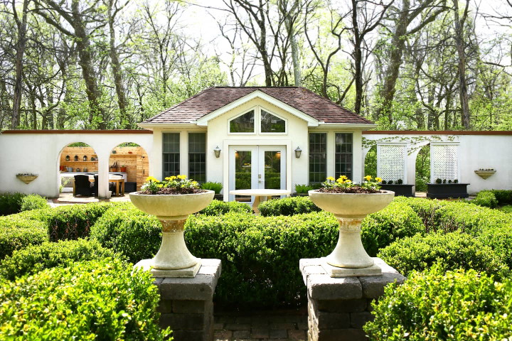 The Garden Villa - A Beautiful Hidden Gem - Columbus, OH