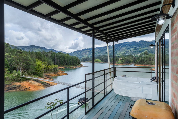 Cabin In El Peñol With The Best View And A Jacuzzi - Guatape