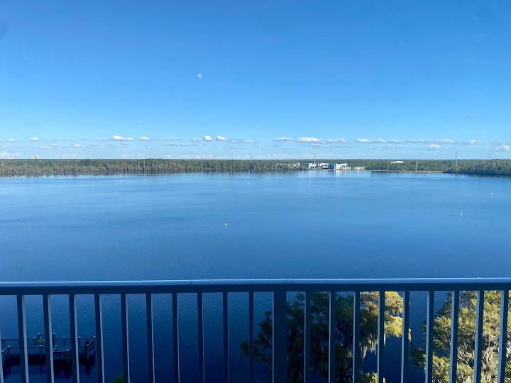 Beautiful Waterfront / Near Disney / 2bdr 2bath - Lake Buena Vista, FL
