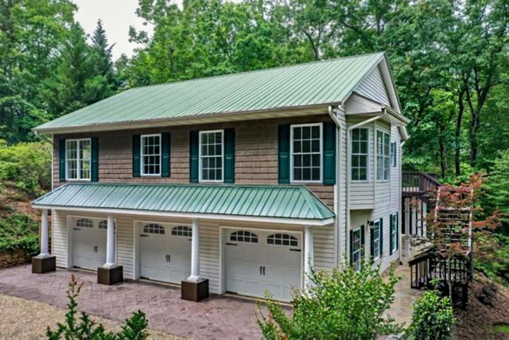 Premium 1200 Sq Ft Private Apt W/ Community Dock! - Lake Lure, NC