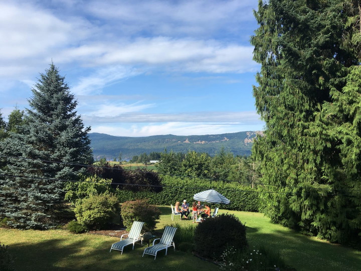 The Escape -Private Luxury In The Trees - Swim Spa - Cowichan Bay