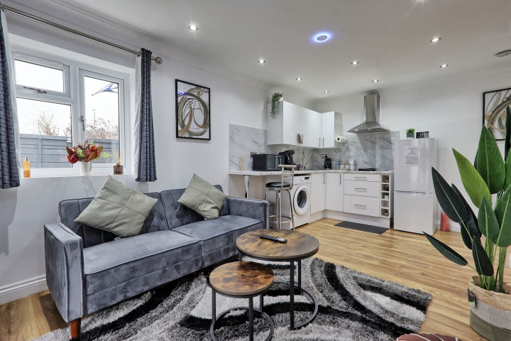 Appartement 1 Chambre Très Confortable Et Agréable Avec Jardin - Dartford