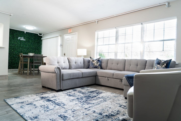 Delray Beach Escape: 2br, Steps To Sand & Dining - Delray Beach, FL