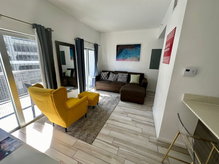 Edgewater 2bed/2bath + Free Parking + Balcony - Miami