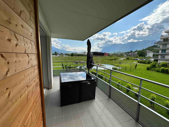 Apartment With Terrace And Air Conditioning - Albertville