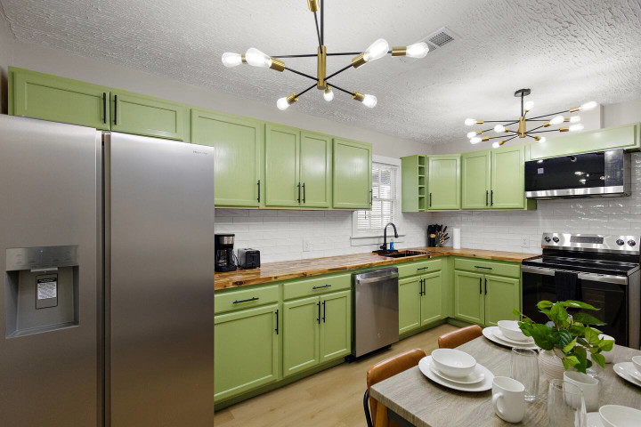 Work-friendly Home Near Downtown Meridian - Meridian, MS