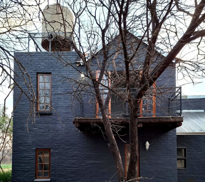 Farm Stay I Pedronella House At Hartbeespoort - Hartbeespoort