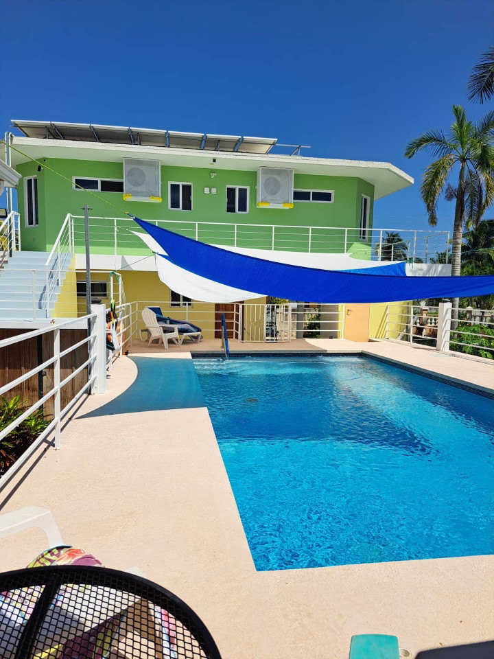 Enjoy Belize In A Modern Apartment With Breezes. - Corozal