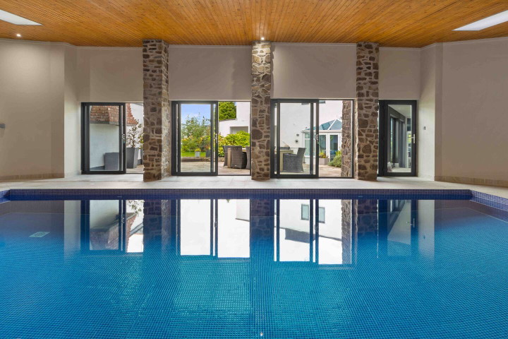 No1 Highpoint 2bed Apartment With Sea Views & Pool - Saundersfoot