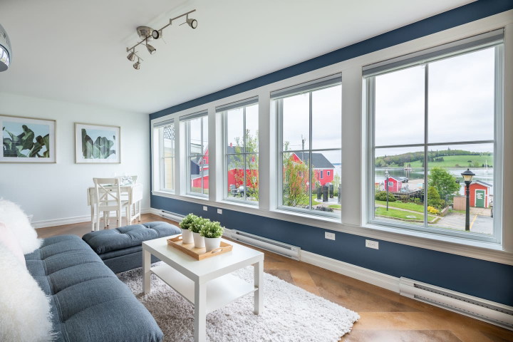 Lunenburg Harbourfront Hideaway-the View-sauna!!** - Nova Scotia