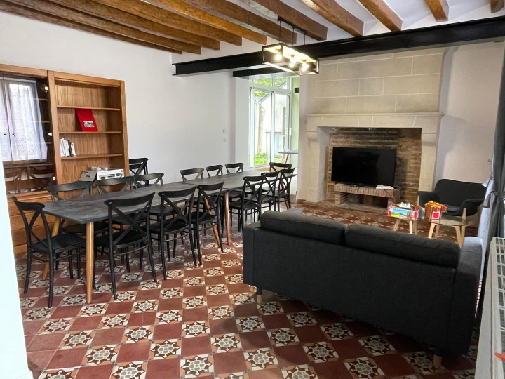 Gîte Chahaignes, 6 Pièces, 14 Pers. - France