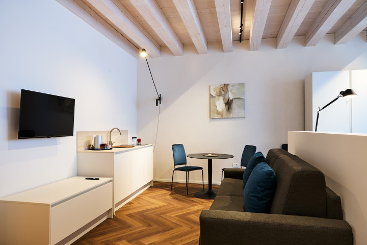 Essence : Avec Une Petite Terrasse Privée. - Bassano del Grappa