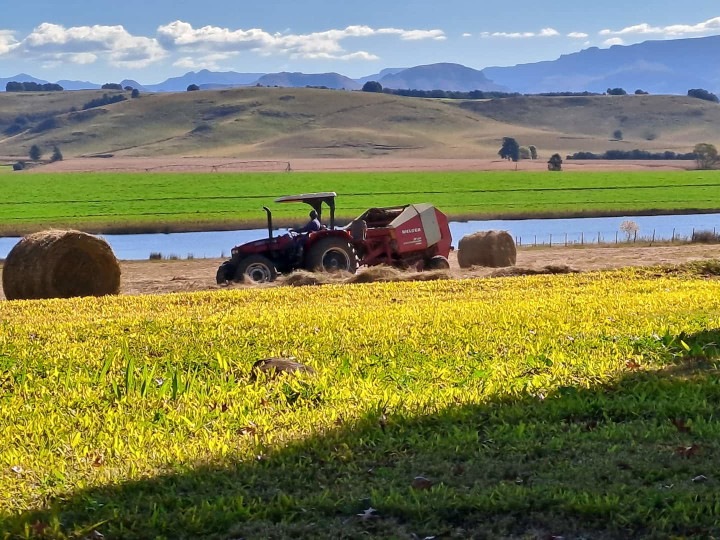 Saniwild- Cottage Sleeps 6-sanipass - Underberg