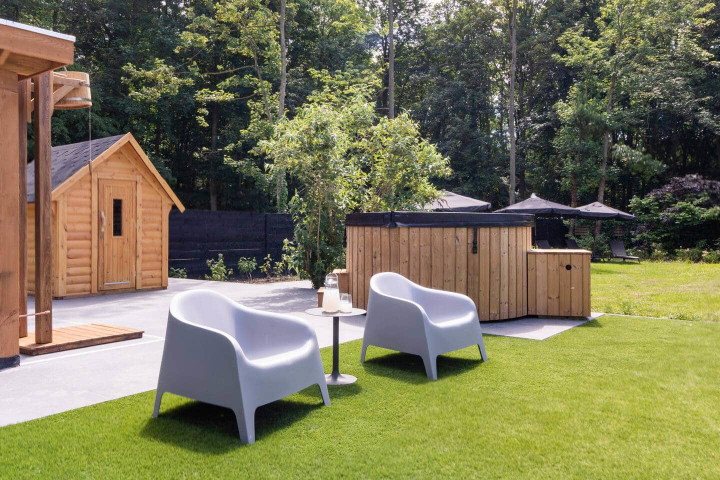 Tiny House On Family Resort With Wellness - Soest