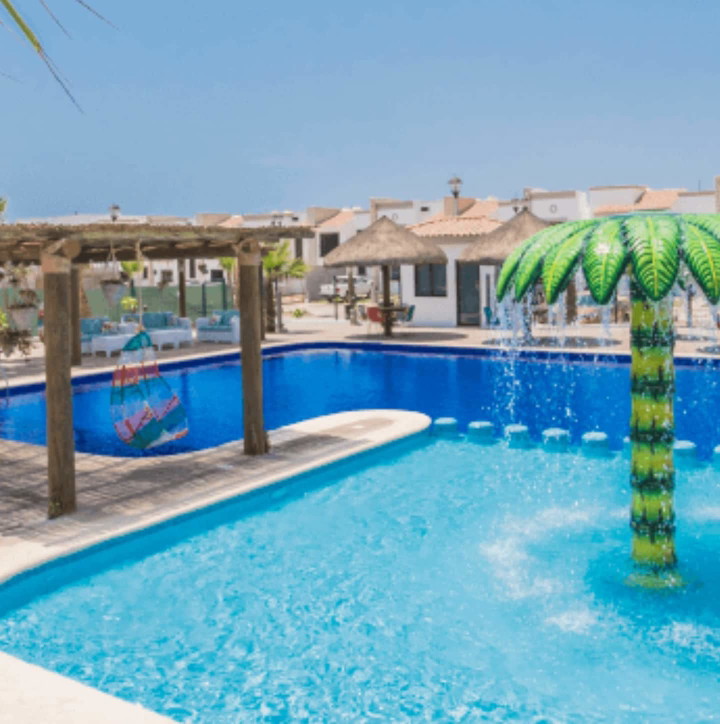 Private Family Home For 8 | Swimming Pool | Parking - Mazatlán