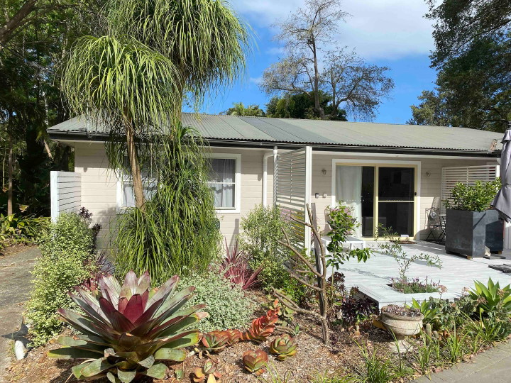 Avoca Beach Holiday Apartment - Central Coast