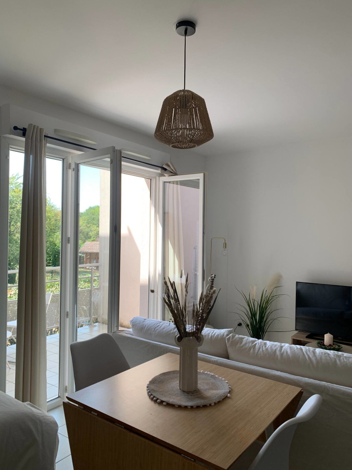 Studio Cosy Balcon + Parking à Côté De Genève - Nyon