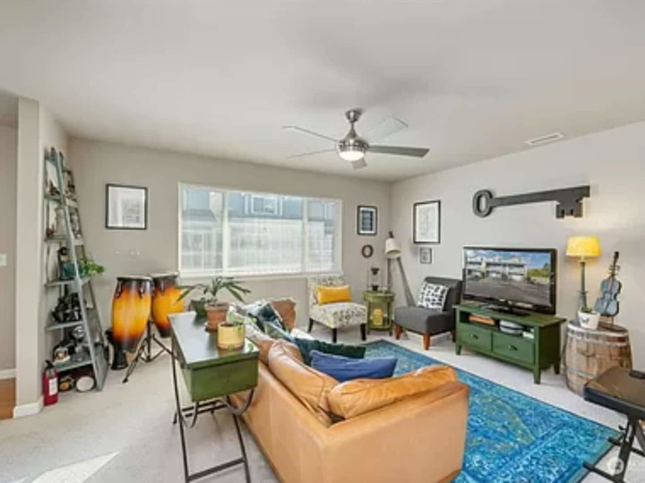 The Cozy Place Pnw | Pcs Ready Near Bangor & Psns - Port Orchard, WA