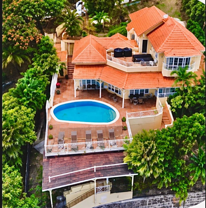 Villa Exquise Avec Manguier - Rodney Bay