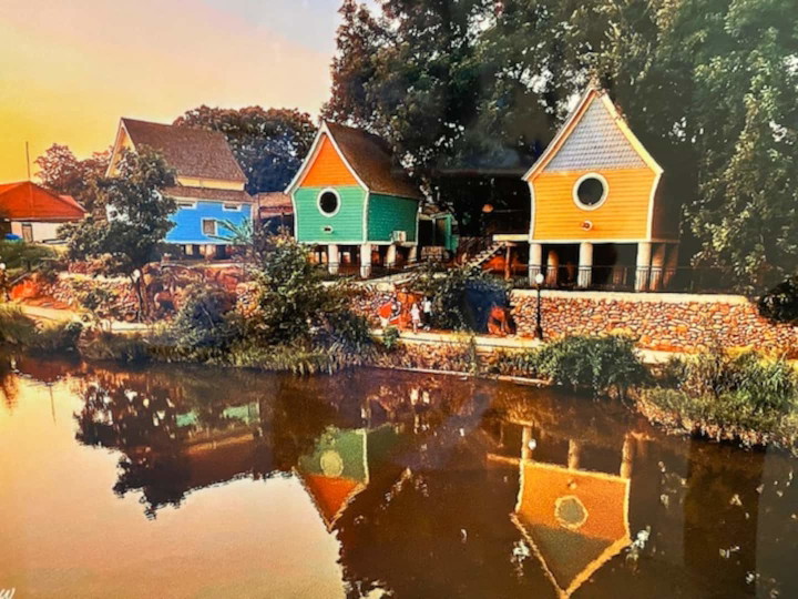 Bluebird Birdhouse Cottage Great Location! - Oklahoma