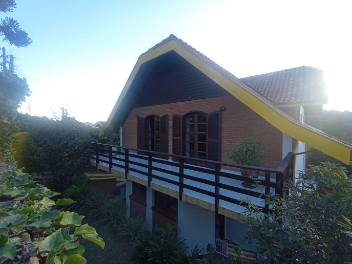 House In A Great Location - Brezilya
