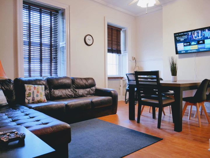 Historic Full Amenities 2br Apt @Downtown Albany - Albany, NY