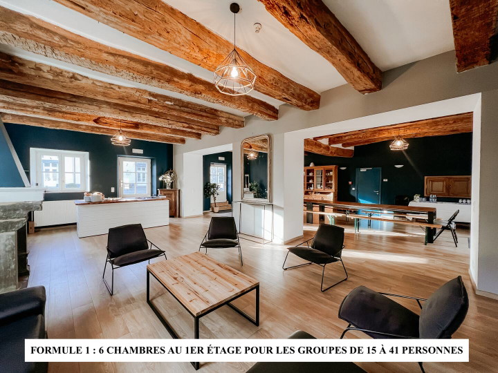 Grand Gîte Du Château Demines "Le Lodge" (F1) - Namen