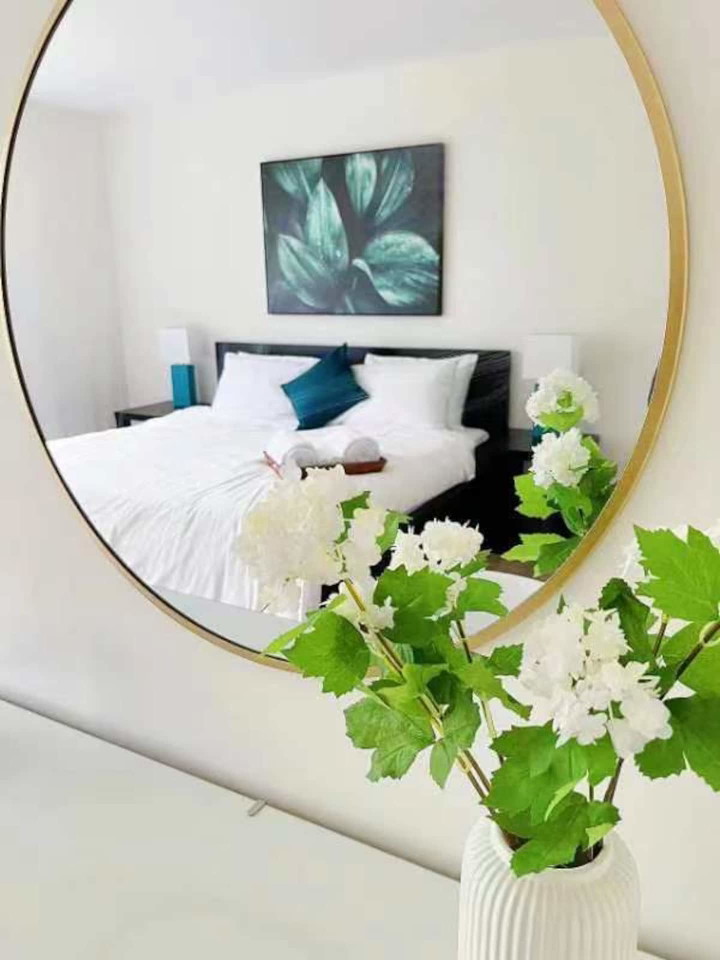 Bright, Spacious And Modern Living - Halifax, NS, Canadá