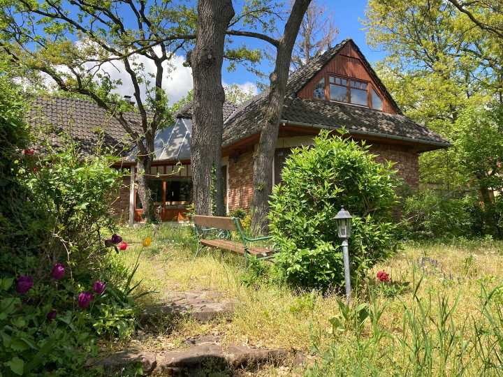 Romantic Family House Near The Forest - Balatonlelle