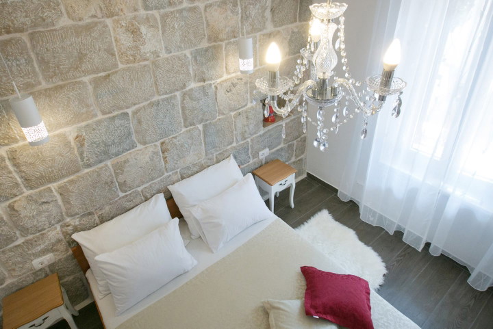 Cool Place - Split