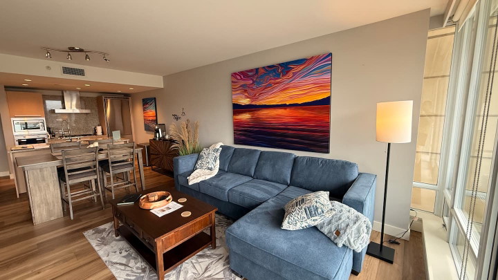 Waterfalls Hotel: Best Life At The Falls! - Victoria
