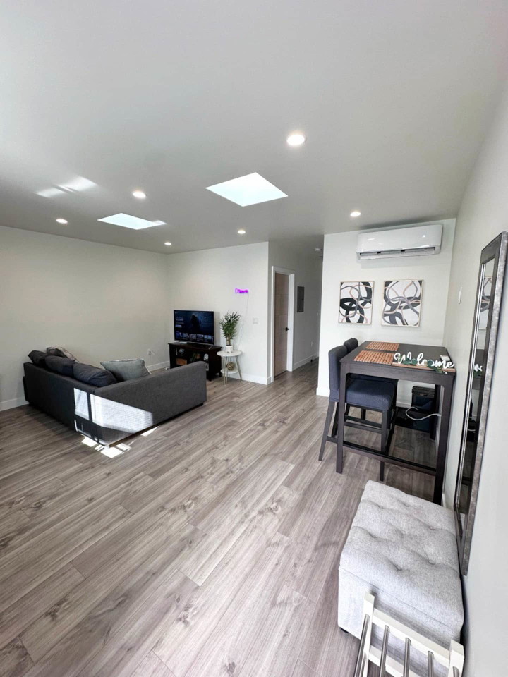 Maison Neuve à Los Angeles ! - Los Angeles