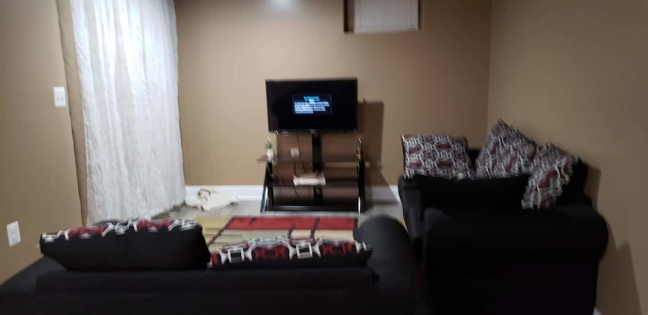 Well-appointed Basement In Downtown Culpeper. - Culpeper, VA