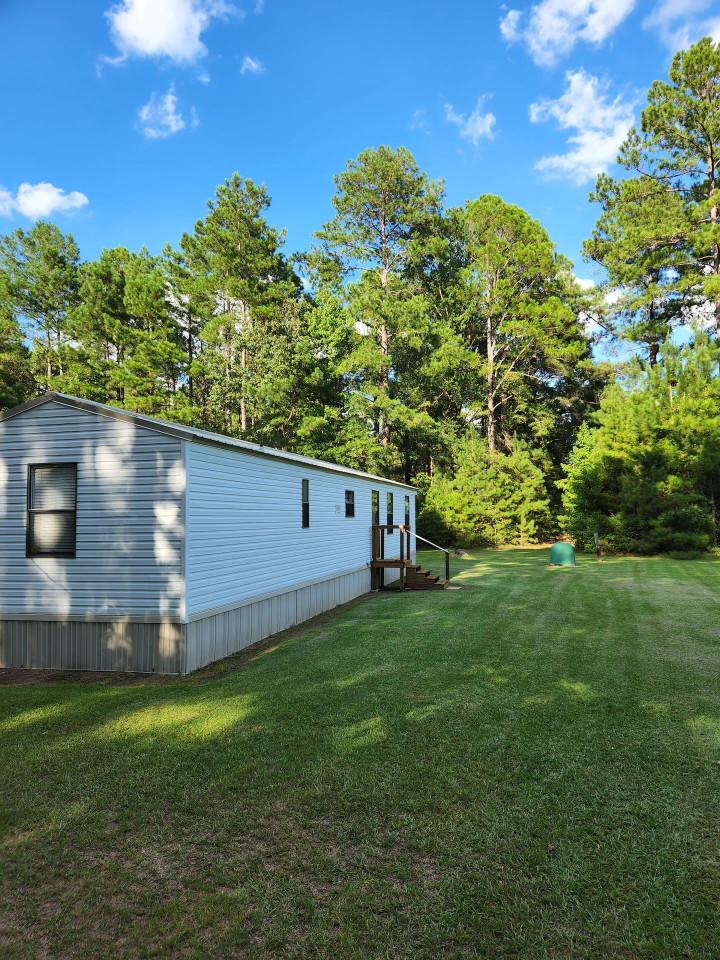 Country Setting Near Lake - Lake Marion, SC